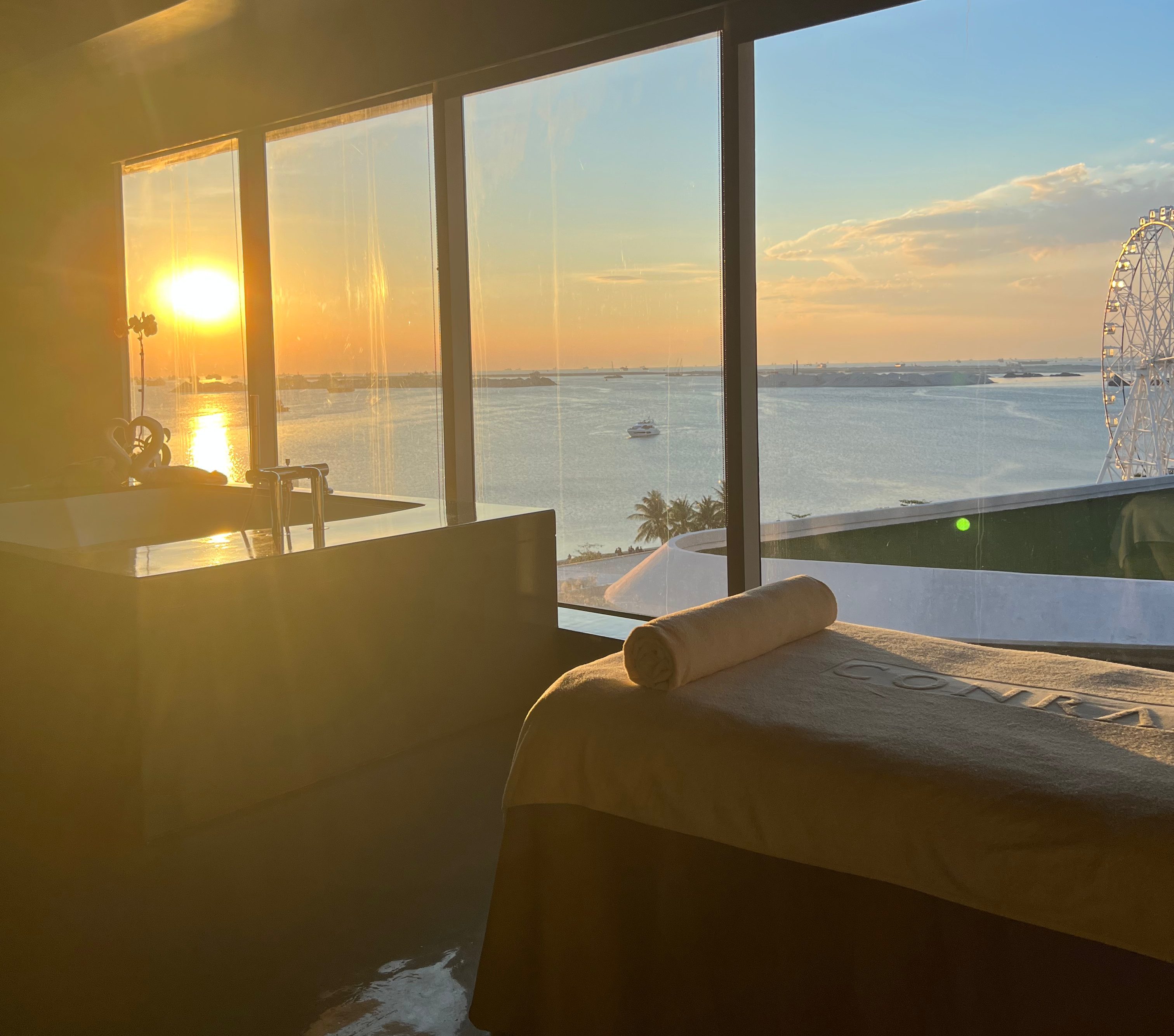 Apricus: My Go-To Oceanfront Luxury Spa in Manila – When King Writes